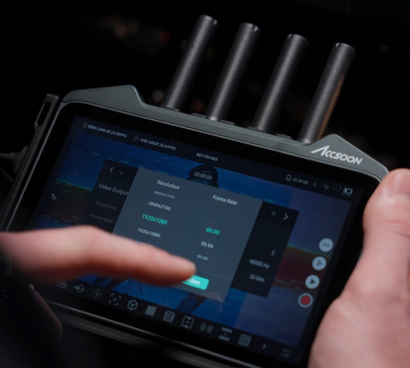 Accsoon M7 Wireless Touchscreen Smart Monitors