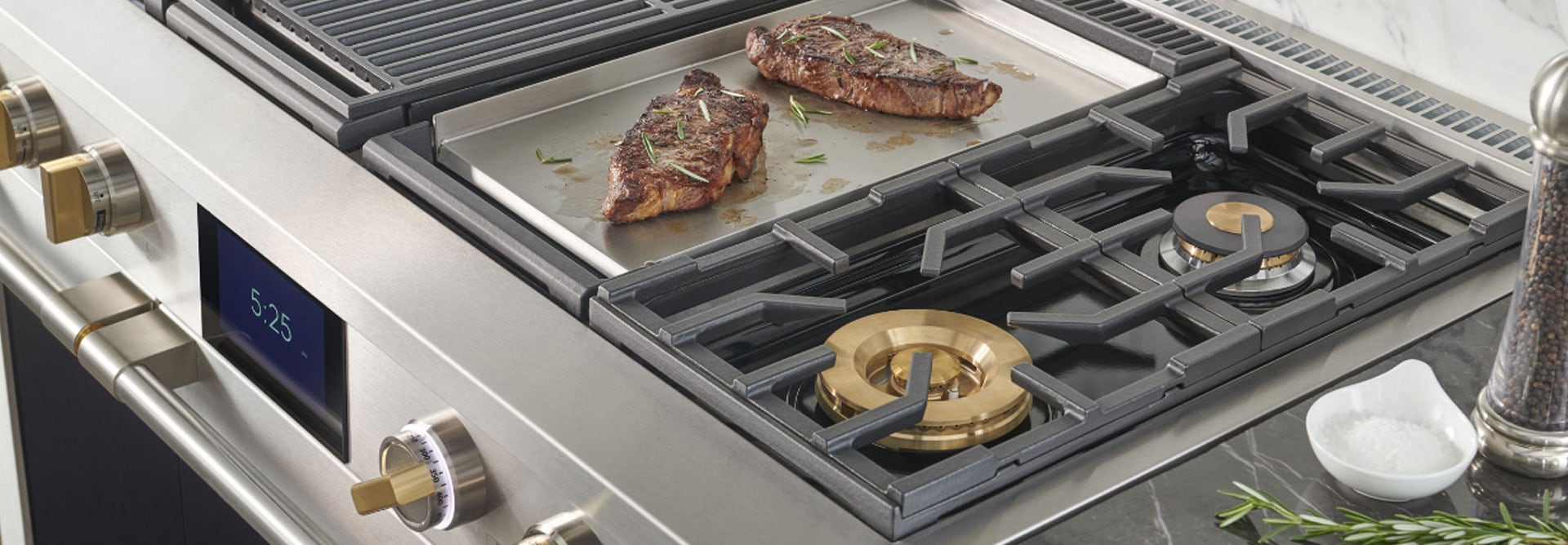 High End Kitchen Ranges | Monogram Appliances