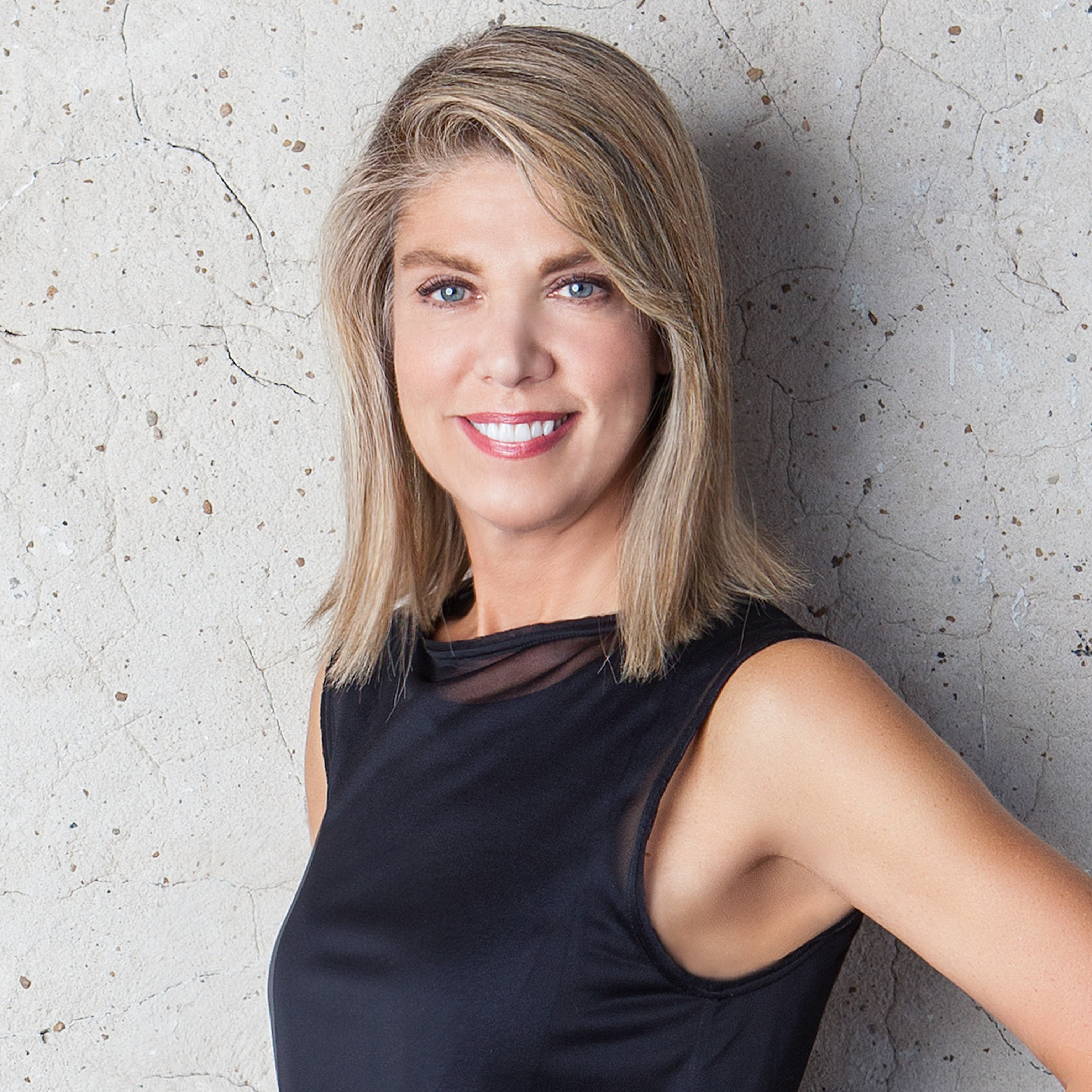 Luxury Ventilation, Range Hoods & Downdrafts | Monogram Appliances