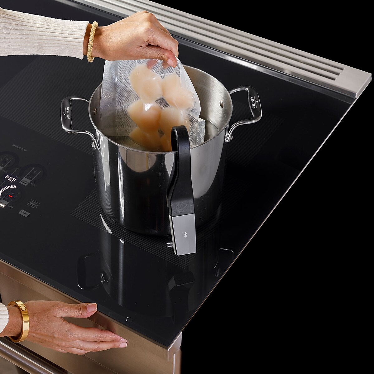 High End Induction Ranges | Monogram Appliances