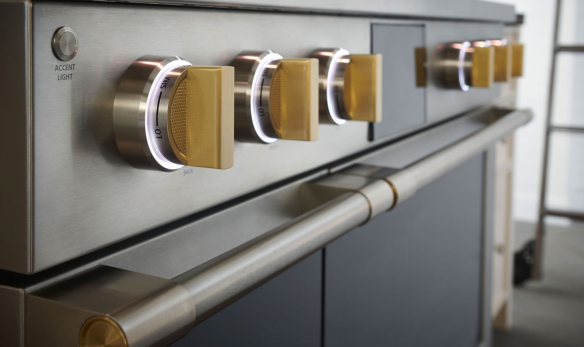 High End Kitchen Ranges | Monogram Appliances